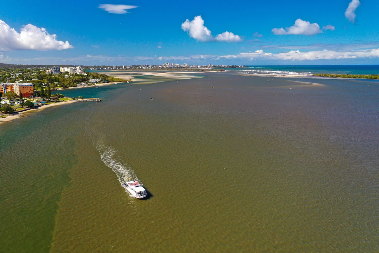 Pics of the Wallamba - Caloundra Houseboats